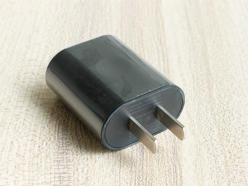 5v2.4a是快充吗图标