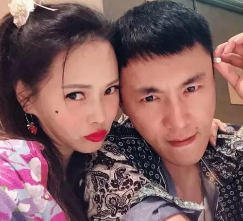 前夫给我家亲戚朋友圈点赞图标