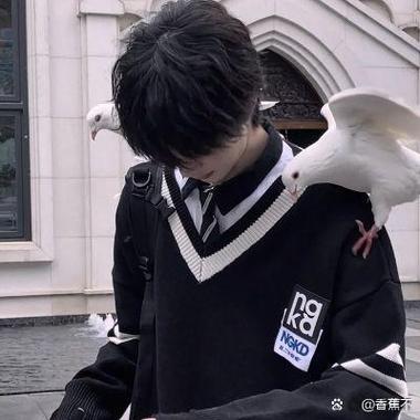 帅一点的头像 霸气截图