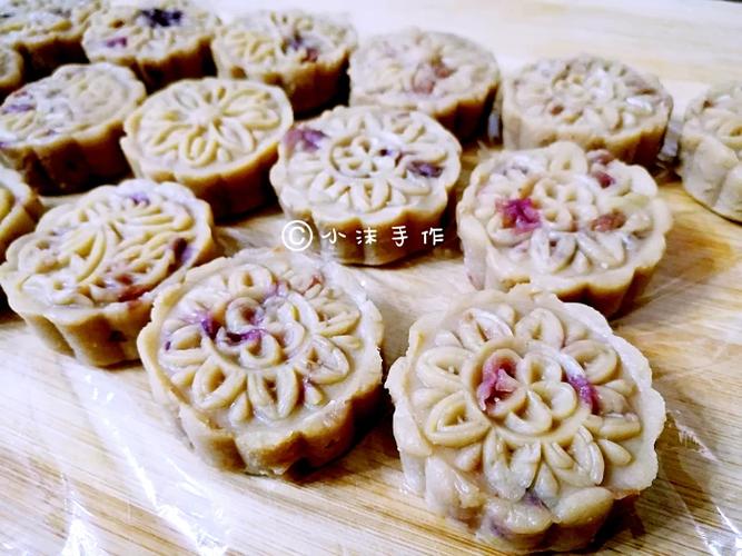 花瓣绿豆糕可怜不可言截图