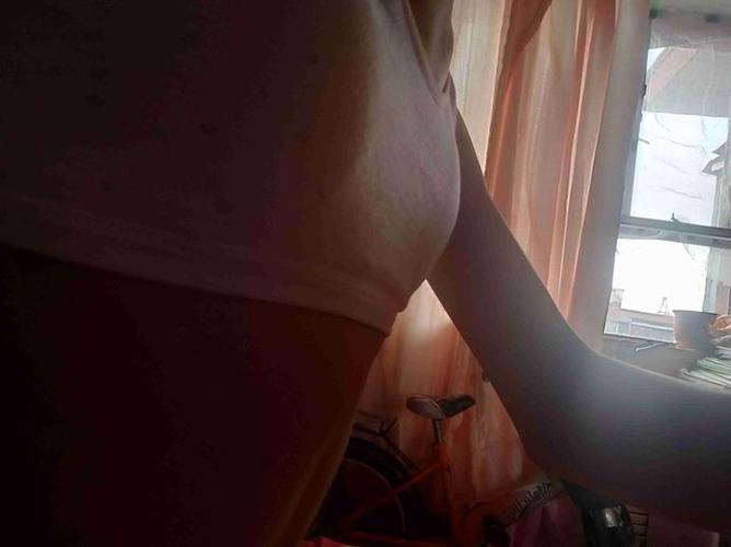 男生可以穿小背心图标