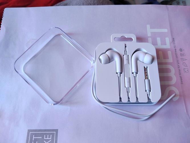 名创优品耳机充电红灯截图