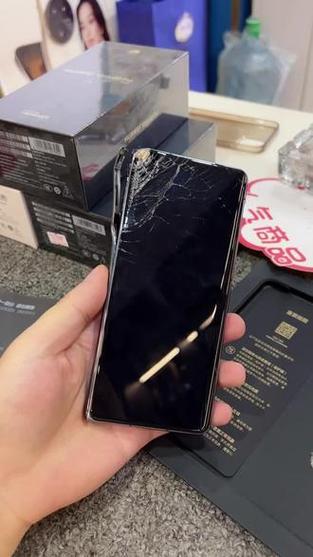 华为后壳碎了能不能修图标