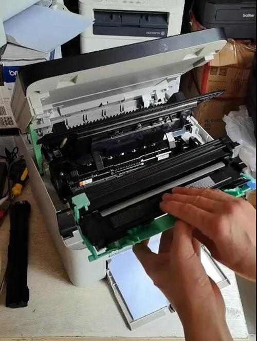 兄弟打印机更换墨粉图标