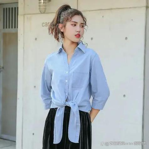 小衫下面的两撇长带怎么打结截图