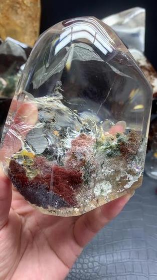 幽灵水晶是天然的吗图标