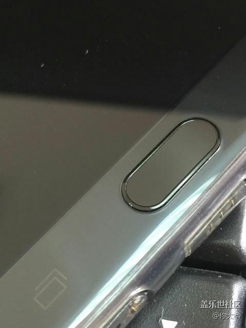 home键边缘发黄