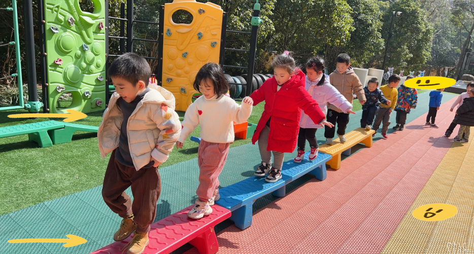 幼儿散步截图