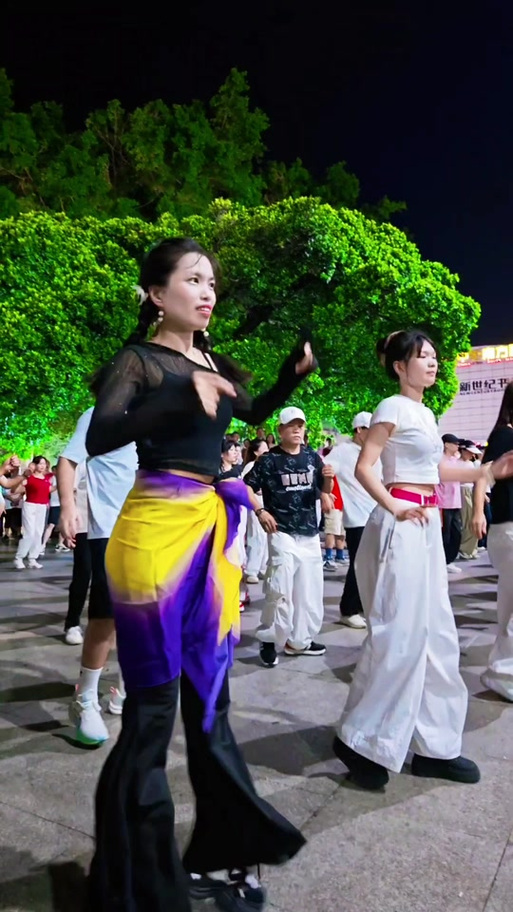 最近很火的跳舞bgm图标