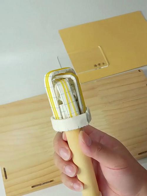 儿童手工手榴弹图标