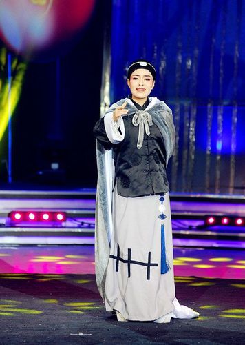 夸女子文采的句子图标