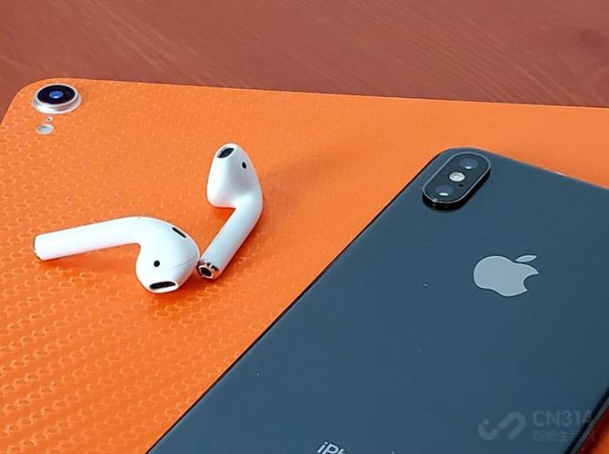 苹果蓝牙耳机充电时候灯是橙色截图