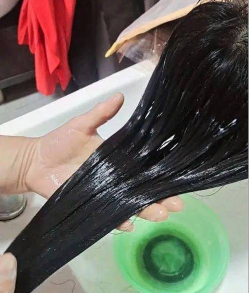 怎样洗头发才洗得干净缩略图