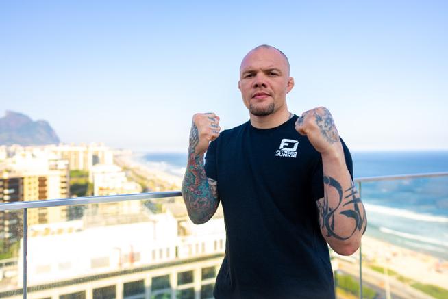 ufc骨头vs狮心全程回顾图标