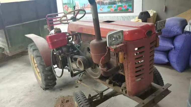 小四轮拖拉机液压泵截图
