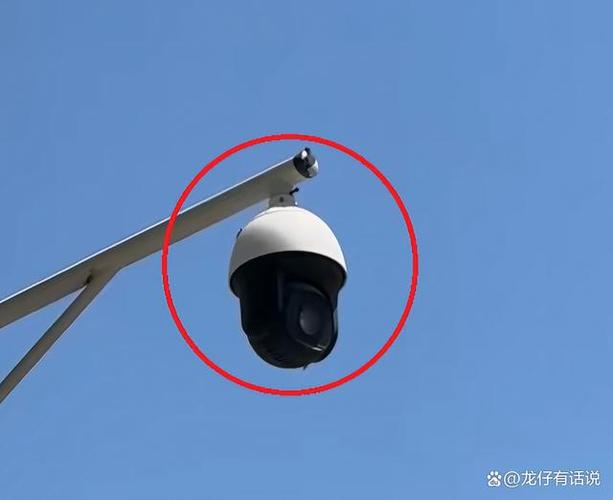 车流量监控摄像头是啥样的