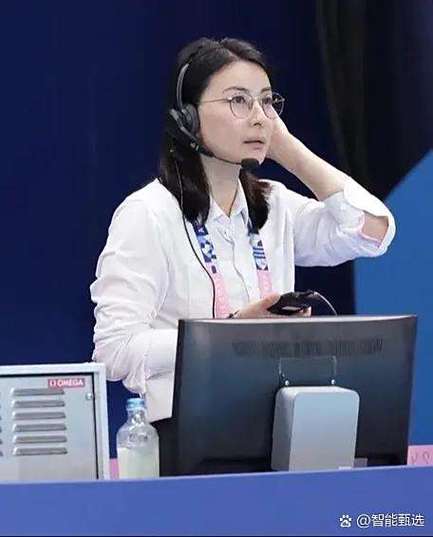 郭晶晶会几国语言
