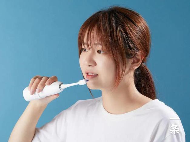 电动牙刷使用方法图标