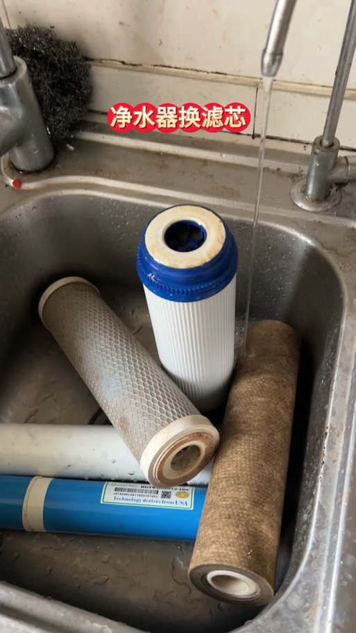 净水器滤芯换完了还显示换新图标