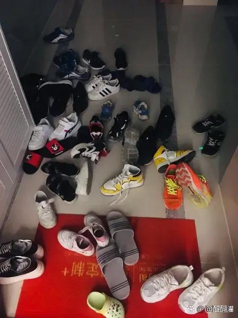 扔鞋子是上午还是下午图标