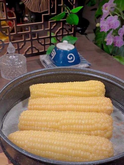 玉米蒸出来有白色的东西图标