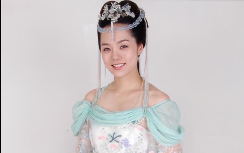 潘雨嫣的扮演者图标