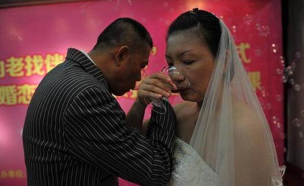 结婚离婚再婚图标