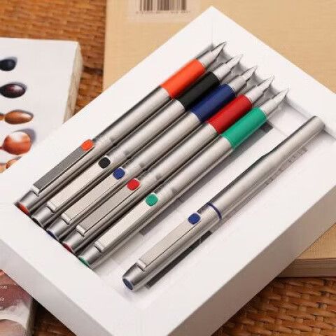 钢笔要怎么换笔芯图标