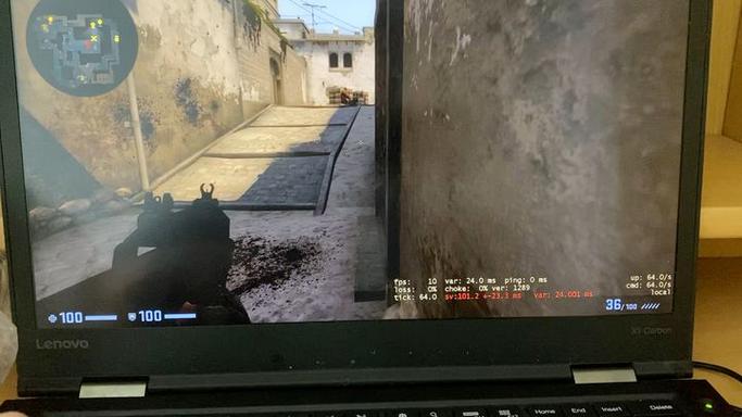 玩csgo电脑配置很高但是fps很低怎么回事