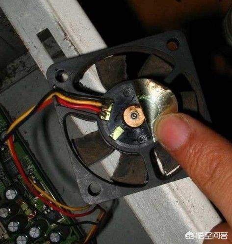 电脑主机叽叽叽叽的叫图标