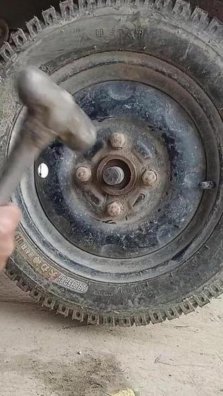 三轮车刹车故障维修截图