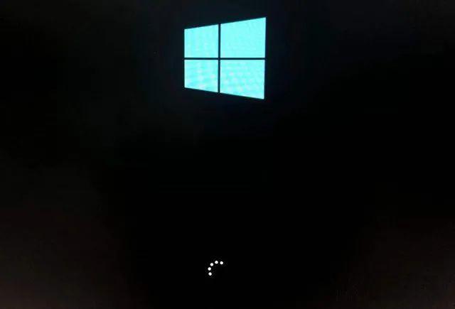 win10开机转圈圈很久图标