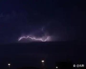 雷雨说彩图标