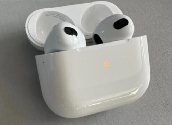 雅兰仕蓝牙耳机充电仓怎么用图标