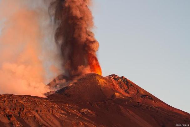 富士山是活火山还是休眠火山截图