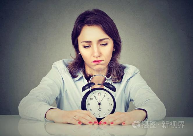 女人钟坏了的征兆图标