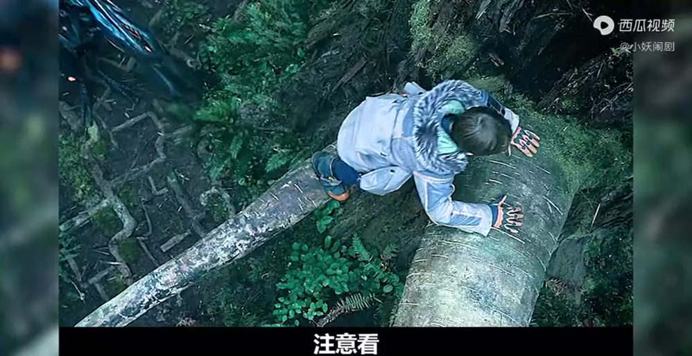 《全民穿越太空求生》图标