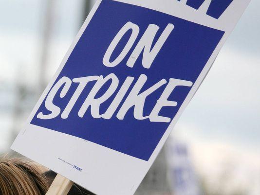 strike on截图