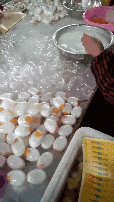 机器造鸡蛋视频图标