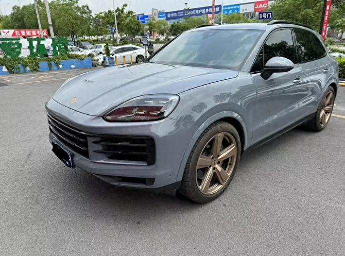 保时捷卡宴怎么选装图标