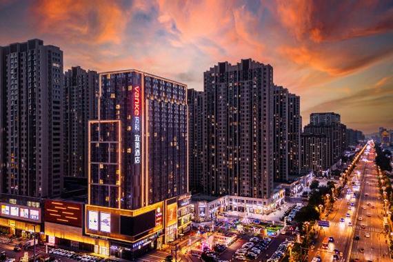 万科广场旁边酒店截图