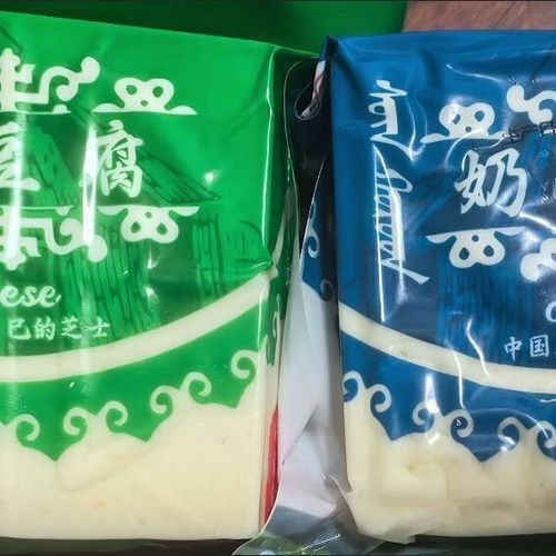 宝宝牛牛有个白色疙瘩图标