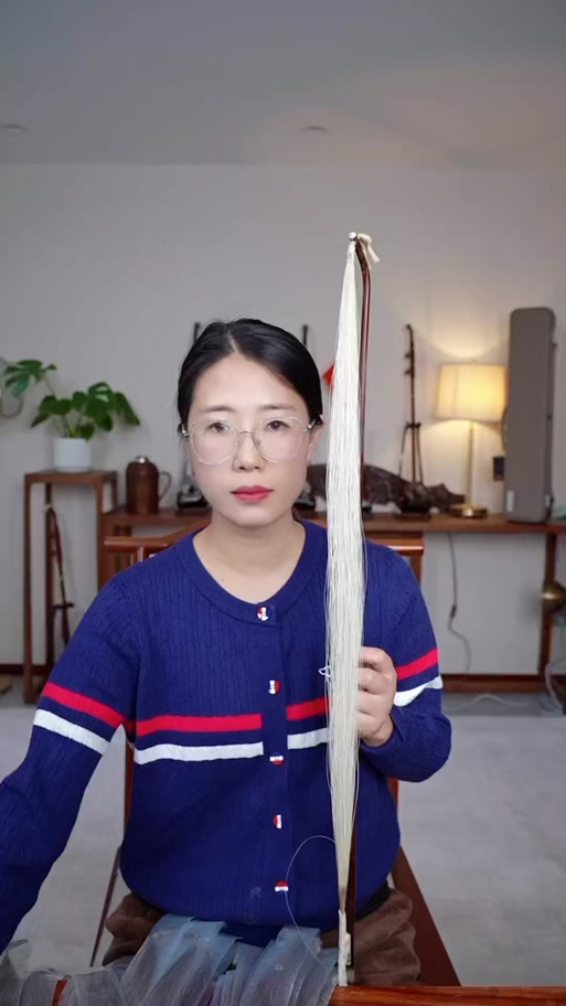 二胡弓毛粗好还是细好图标