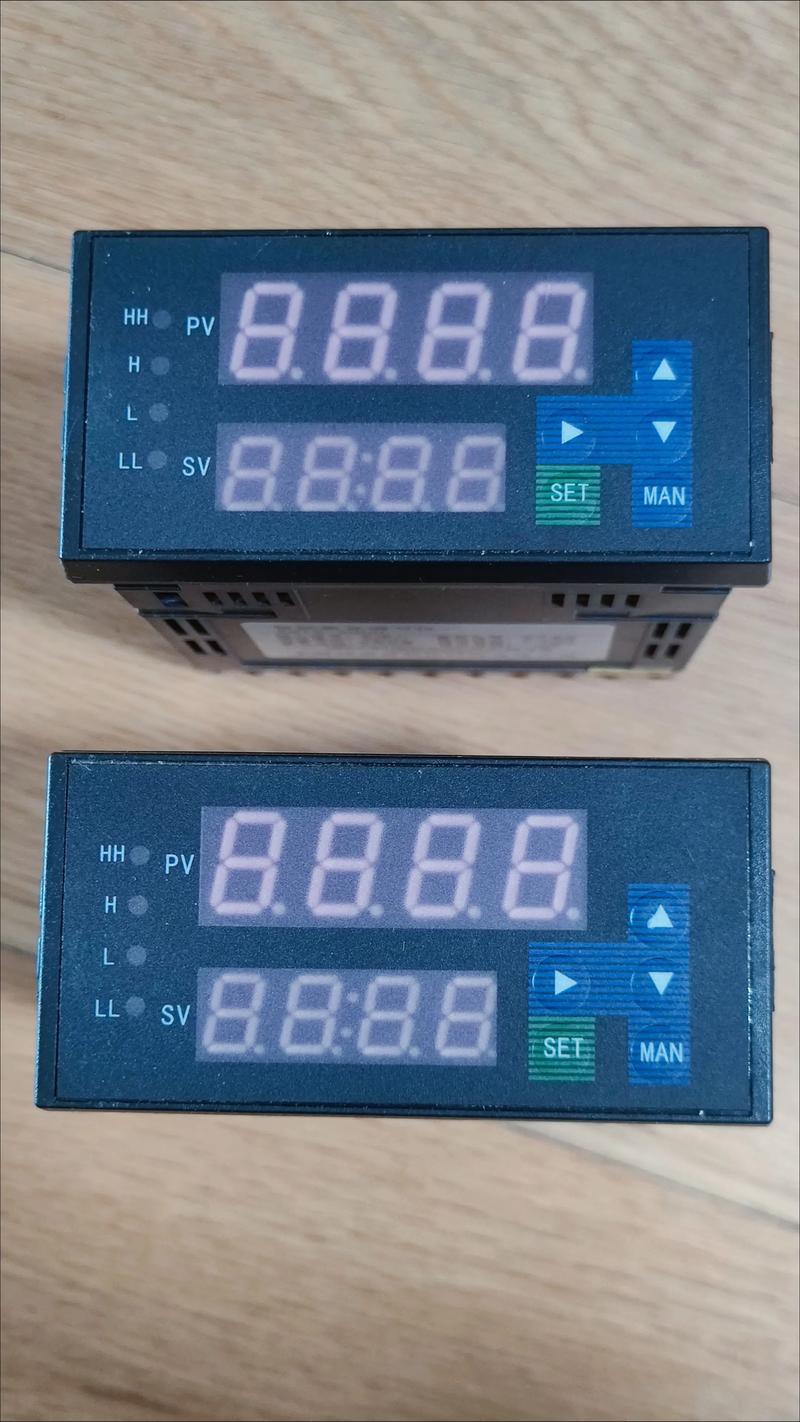 excel数字间隔突然变大图标