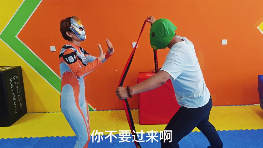 赛罗挠格力乔脚心搞笑视频图标