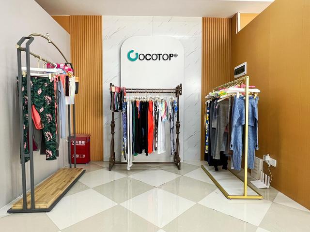 coco服饰的直播间截图