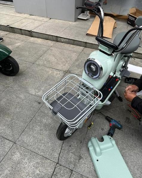 电动车超过15迈就滴滴响图标