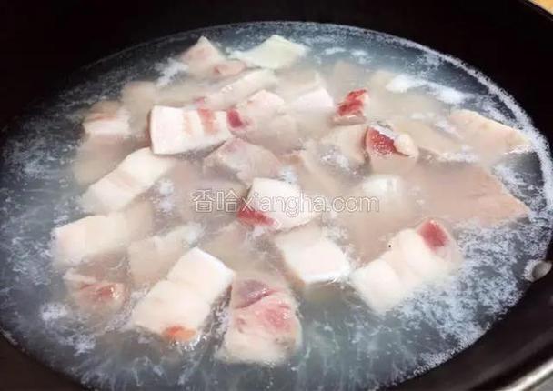 五花肉炒之前需要焯水吗图标