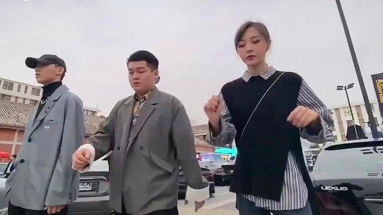 阿姑看母鸡这首歌截图