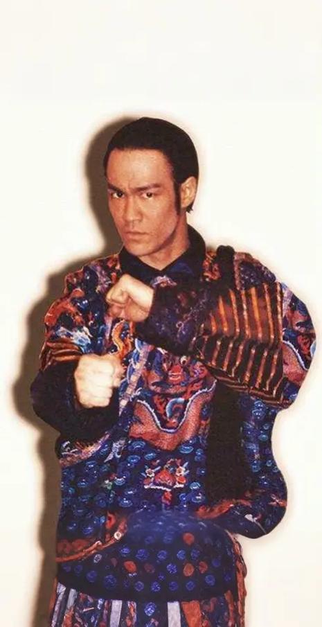 李小龙什么星座图标